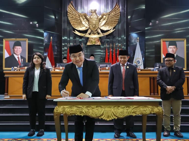 PT Jiep Resmi Jadi BUMD Pemprov DKI Jakarta