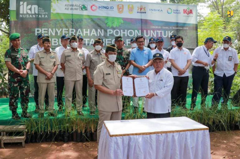 Purnawirawan TNI AD Serahkan 141.400 Bibit Tanaman Ke PUPR Untuk ...