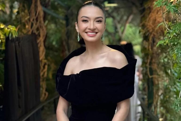 Raline Shah Mantan Istri Miliarder AS?