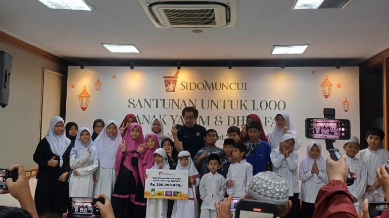Ramadan, Sido Muncul Kembali Berbagi Santunan Untuk 1.000 Anak Yatim di Jakarta