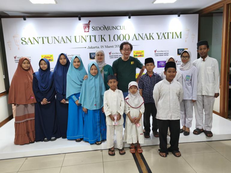 Ramadan, Sido Muncul Kembali Santuni 1.000 Anak Yatim Di Jakarta