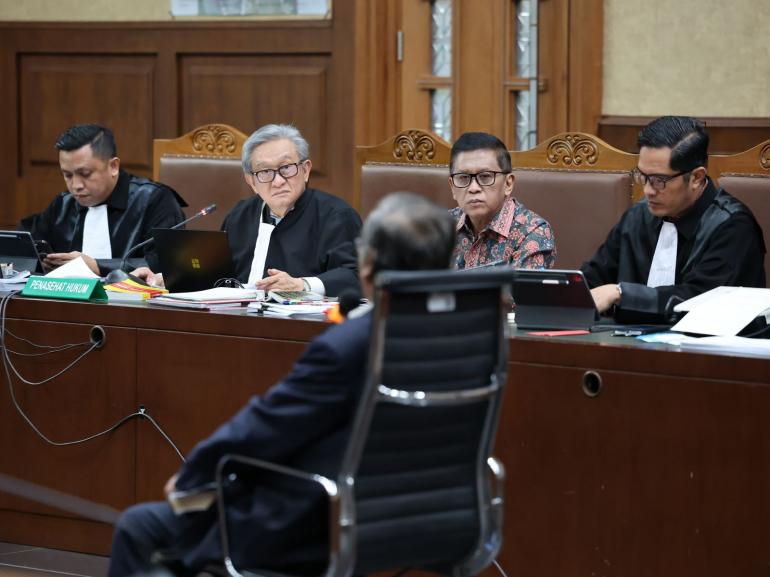 Sidang Hasto Kristiyanto, Eks Hakim MK: Alat Bukti Tak Sah Ibarat Pohon ...