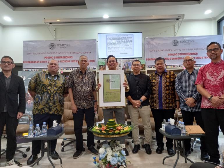 Soft Launching Sumitro Institute, Warisan Sumitronomics Diangkat Lagi