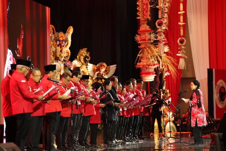 Struktur DPP PDIP 2025–2030, Megawati Ketum Merangkap Sekjen