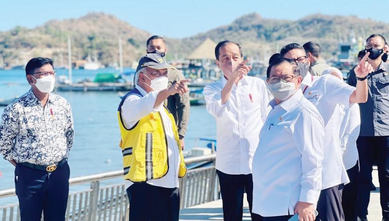 Suaranya Serak Pak Jokowi, Sehat-sehat Ya