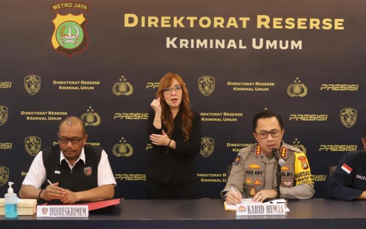Tak Ada Pidana, Polisi: Diplomat Arya Cari Cara Bunuh Diri Pakai Lakban Di Yahoo