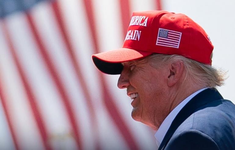 Trump Klaim Punya Deretan Orang Super Kaya Untuk Beli TikTok