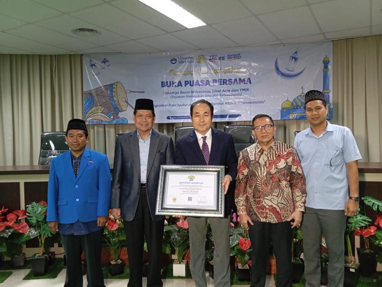 Universitas Siber Asia Raih Akreditasi Baik Sekali