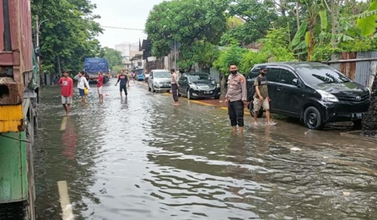 Waspada, Banjir Rob Berpotensi Rendam Pesisir Jakarta Hingga 4 Agustus 2024