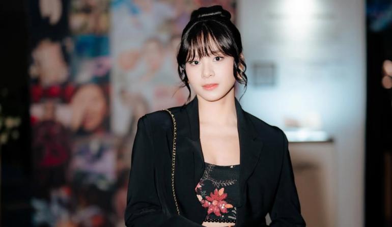 Zee Asadel, Fans Berat Zara Adhisty