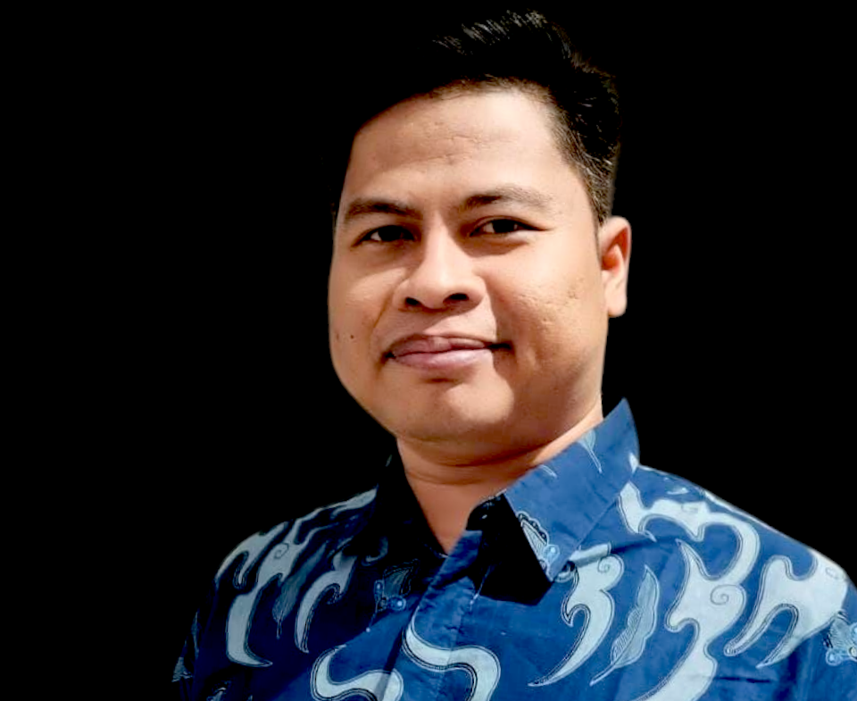 Memaknai Sakralitas Simbol Bendera Merah Putih vs One Piece