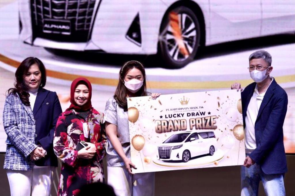Alphard untuk Pelanggan dan Mitra Bisnis