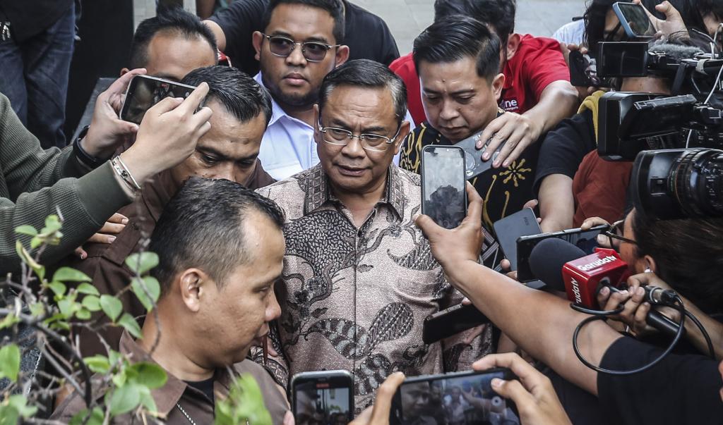 Bupati Pati Sudewo Diperiksa KPK Terkait Dugaan Suap Proyek Jalur Kereta Solo