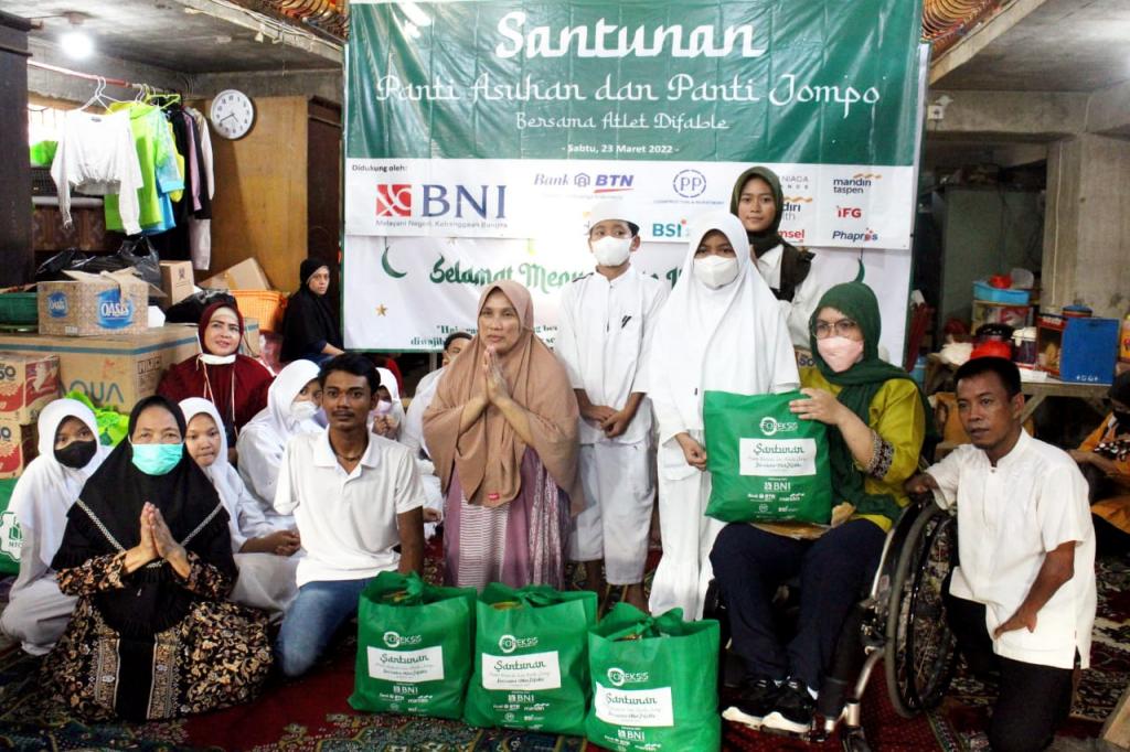 Difabel Berbagi Santunan Kepada Anak Yatim