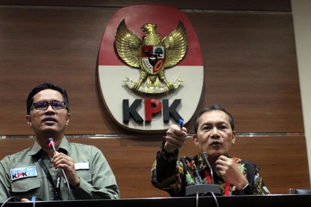 Dirut PLN Tersangka Kasus Suap PLTU Riau-1