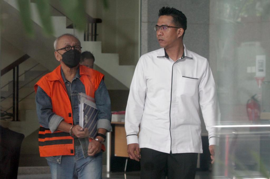 Donald Sihombing Jalani Pemerintah KPK