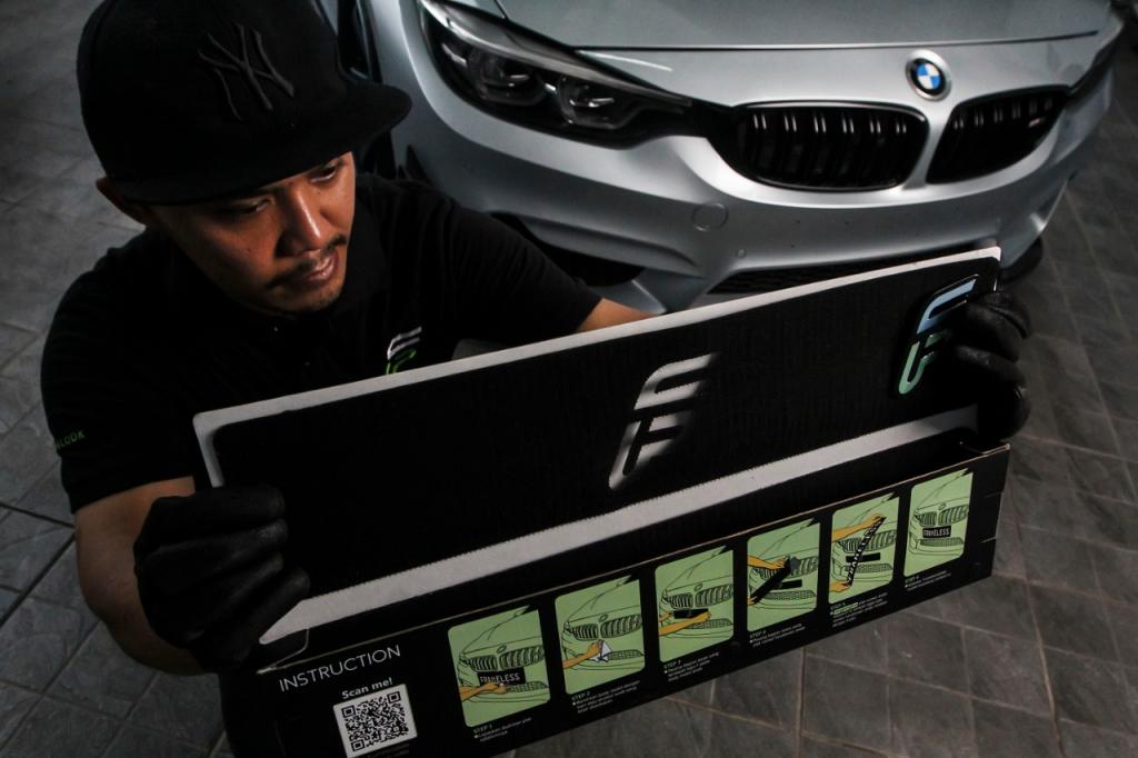 Dudukan Plat Nomor Tanpa Frame