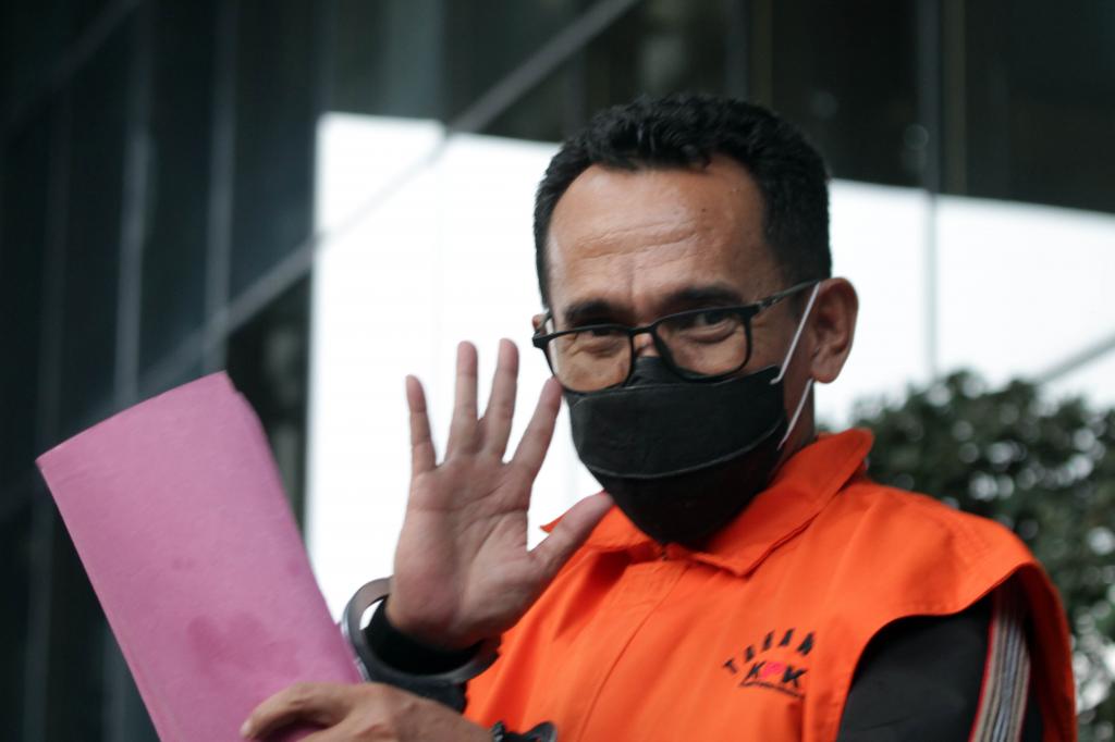 Eks Wali Kota Bima NTB Jalani Pemeriksaan Lanjutan Di KPK