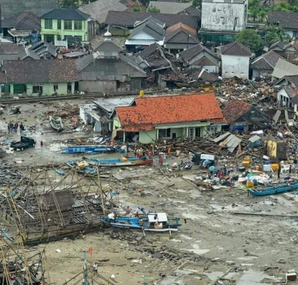 Foto Udara Dampak Tsunami