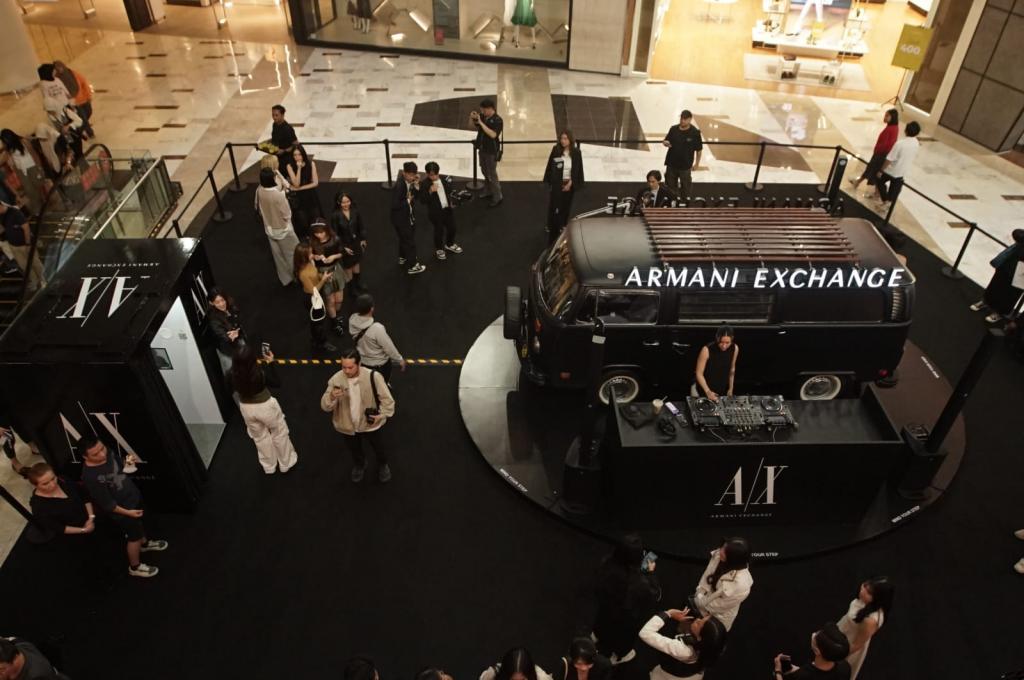 Grand Opening Gerai Armani Exchange