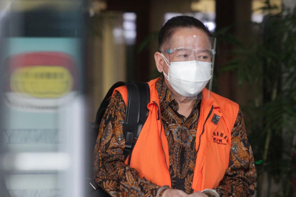 Handoko Setiono Jalani Sidang