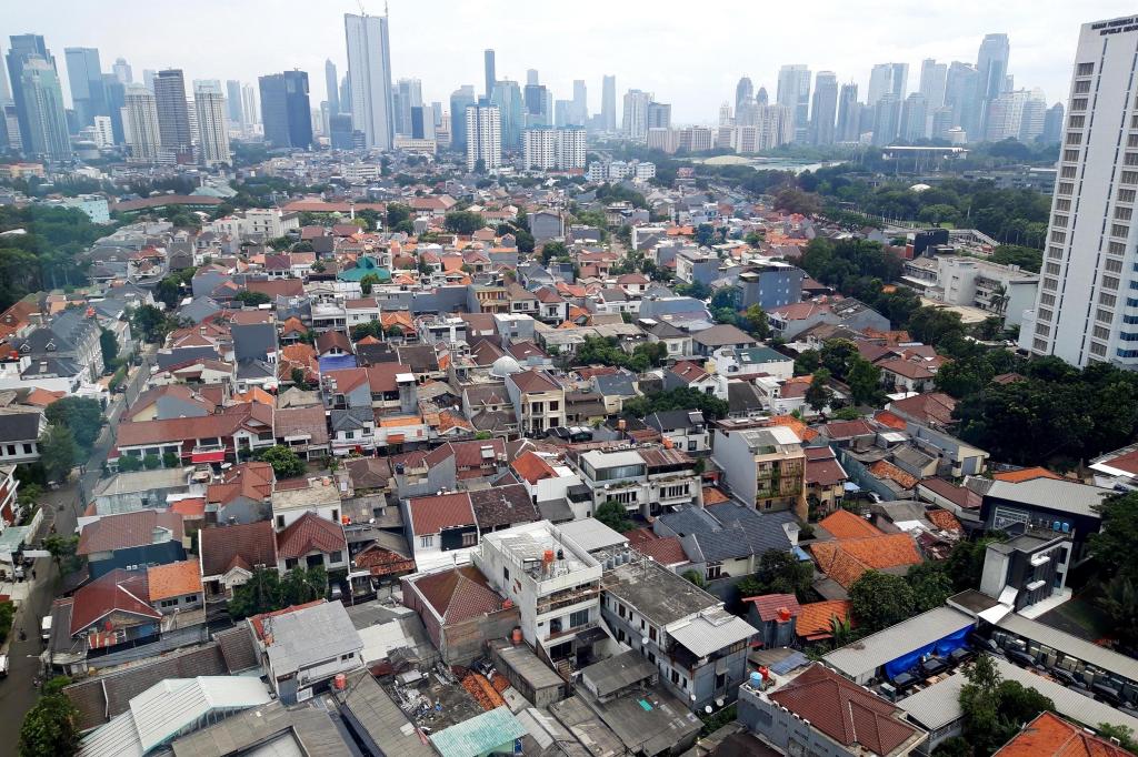 Hunian Vertikal Solusi Padat Penduduk