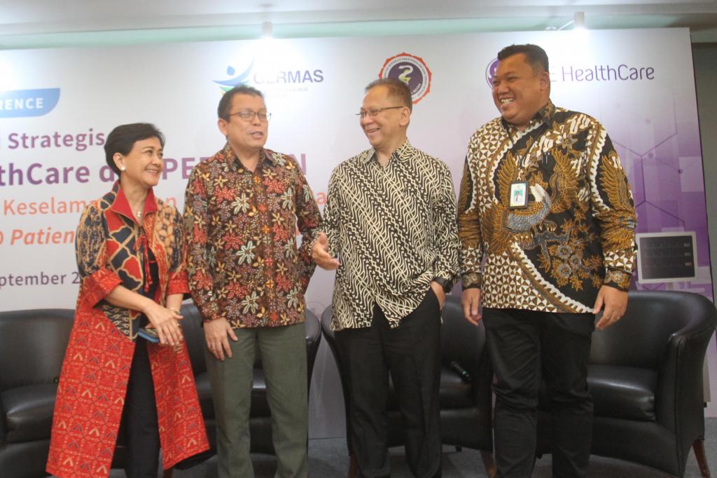 Kerjasama Kesehatan Patien Monitor