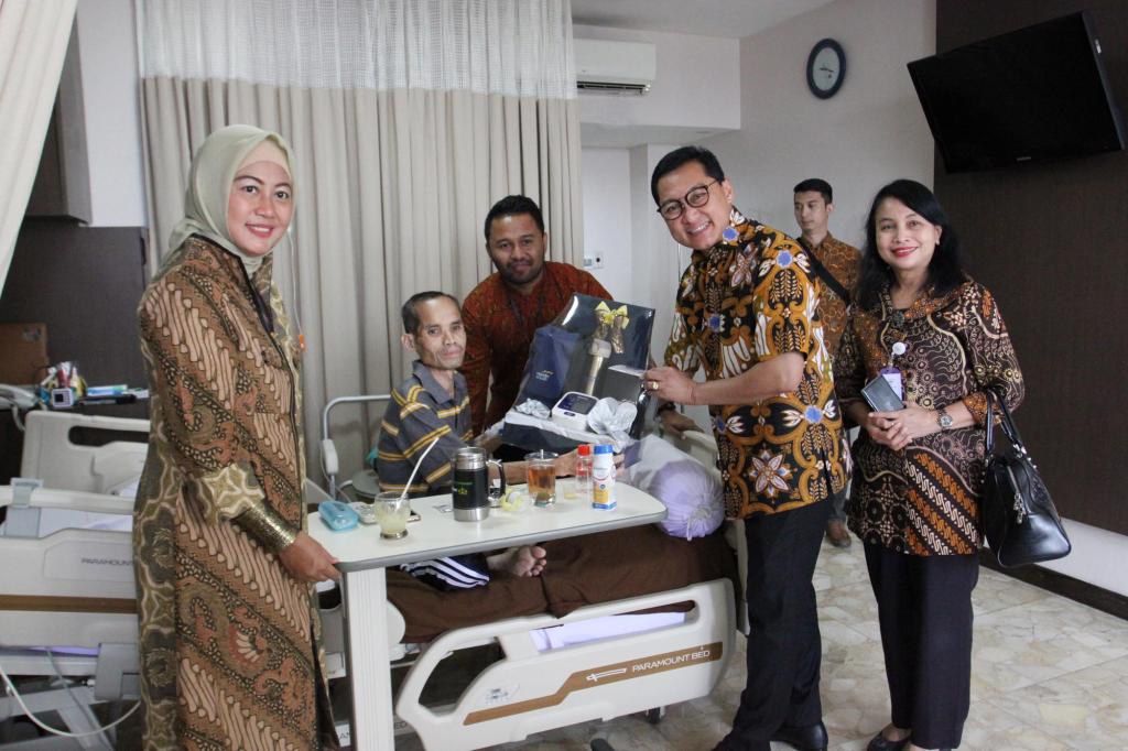 Mandiri dan Telkom Rayakan Hari Pelanggan Nasional