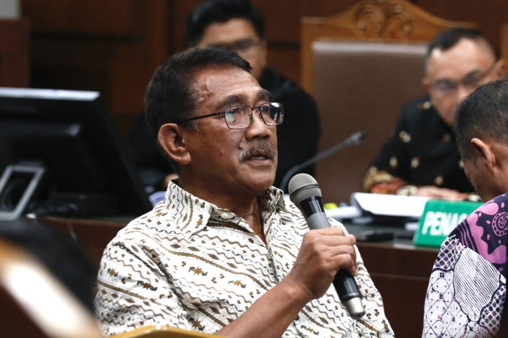 Mantan Kepala Basarnas Bersaksi Di Sidang Korupsi Pengadaan Truk