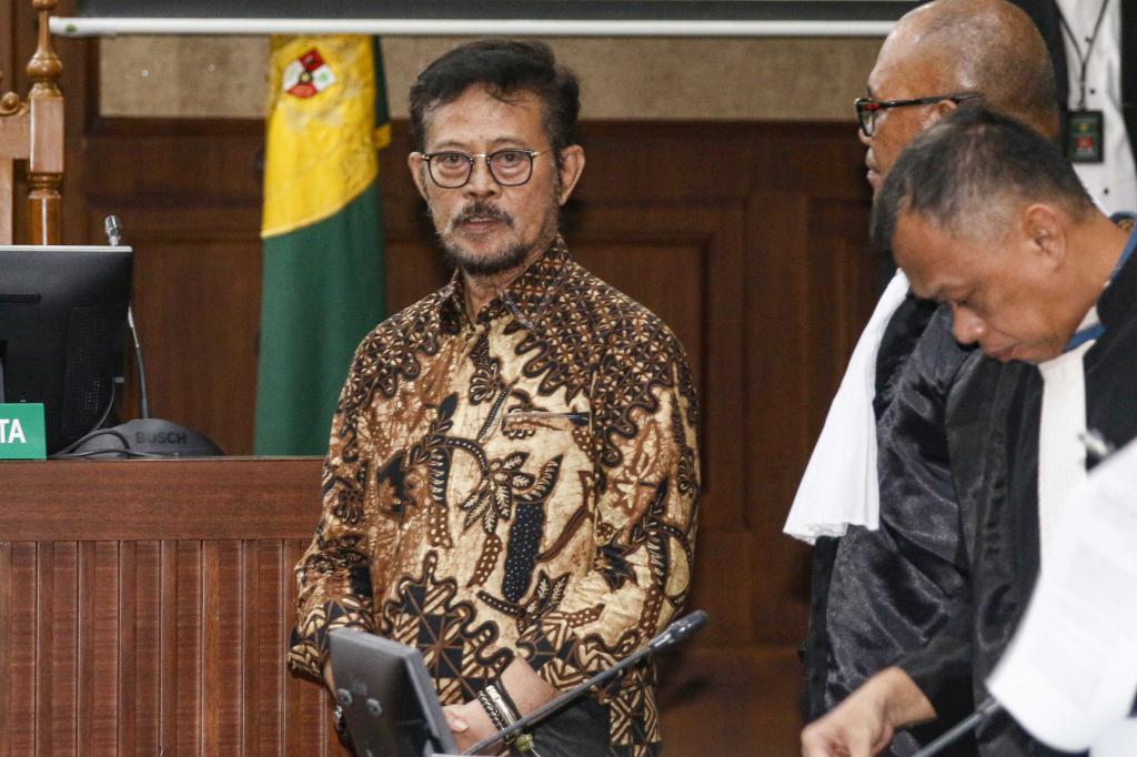 Mantan Mentan Jalani Sidang Lanjutan Mantan Mentan Jalani Sidang Lanjutan