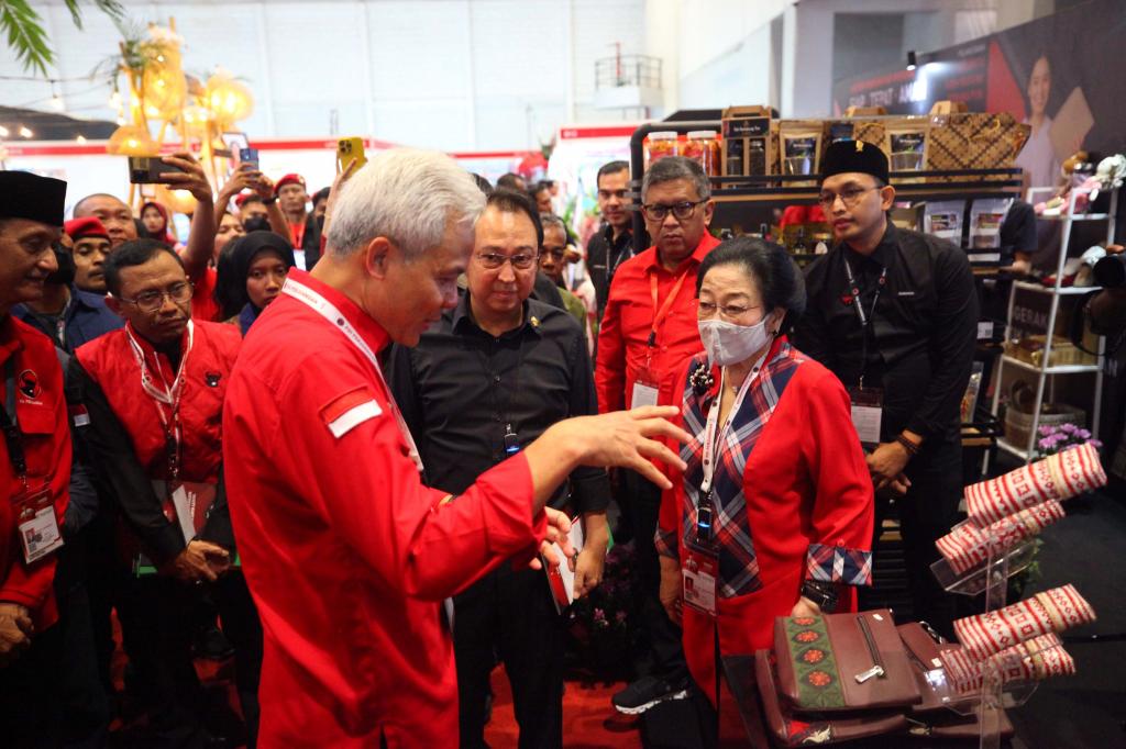 Megawati Kunjungi Stan Pameran Pangan Plus Expo 2023