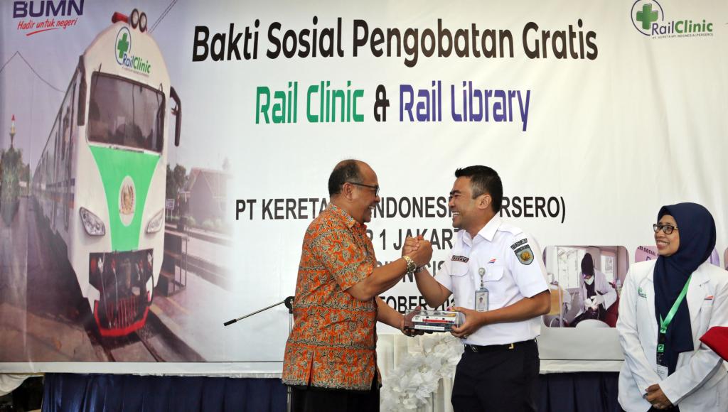 Pelayanan Rail Clinic dan Rail Library PT Kereta Api Indonesia