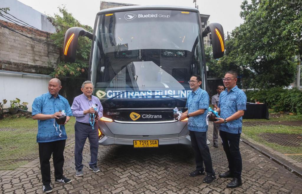 Peluncuran Layanan Baru Cititrans Blue Bird