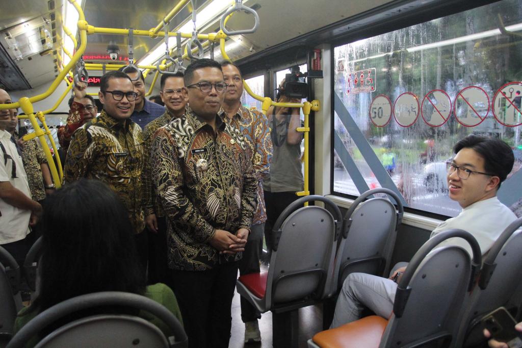 Peluncuran Rute Transjakarta Alam Sutra- Blok M