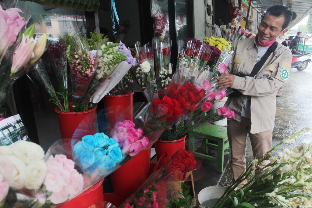 Penjual Bunga di Hari Valentine