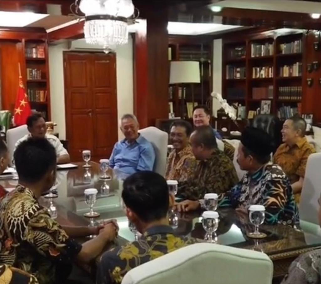 Petani Plasma Tebu Dan Sawit Bersama Hasjim Oemar Berkunjung Ke Rumah ...