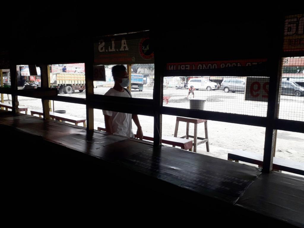 Terminal AKAP Pondok Pinang Tutup Sementara